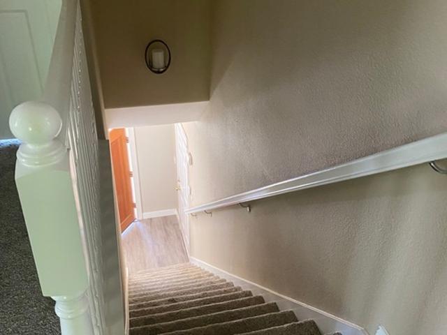 3 BR, 2.5 BA Apartment 336 Creekside Village Dr, Los Gatos, CA 95032