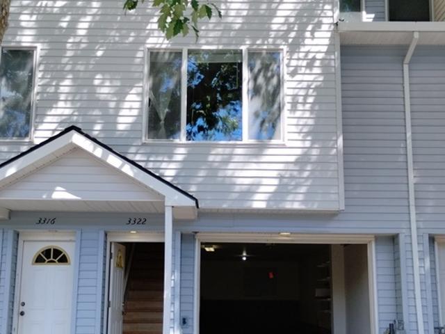 3 BR, 2.5 BA Apartment 3322 Southwest Delaney Place, Portland, OR 97225