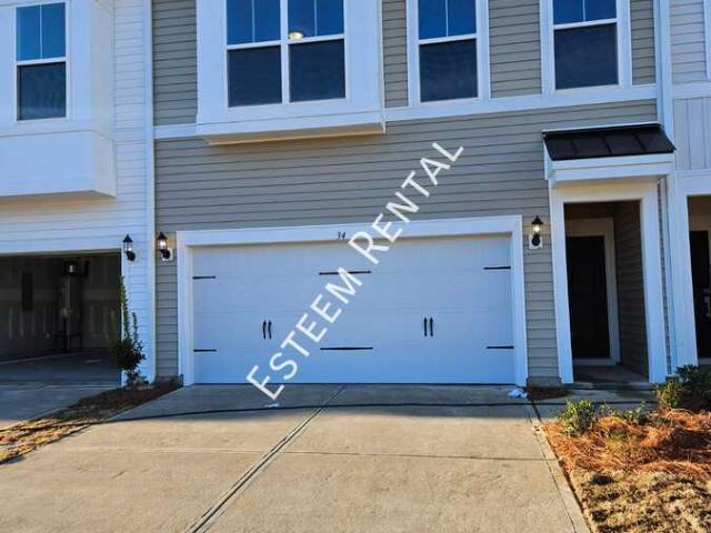 3 BR, 2.5 BA Apartment 34 Ripple Way, Clayton, NC 27520