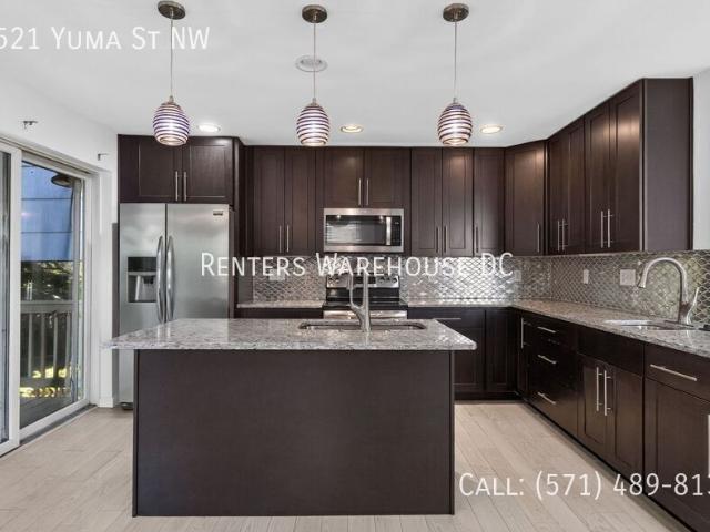 3 BR, 2.5 BA Apartment 3521 Yuma St NW, Washington, DC 20008