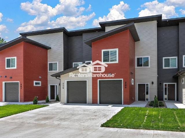 3 BR, 2.5 BA Apartment 3680 9th St NW, Rochester, MN 55901