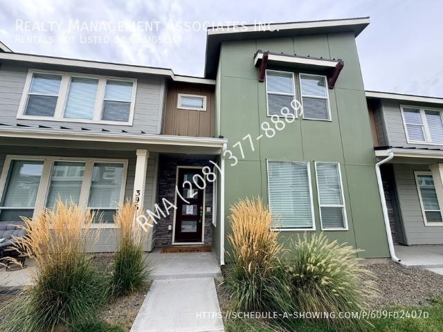 3 BR, 2.5 BA Apartment 396 N Traquair Ln, Meridian, ID 83642