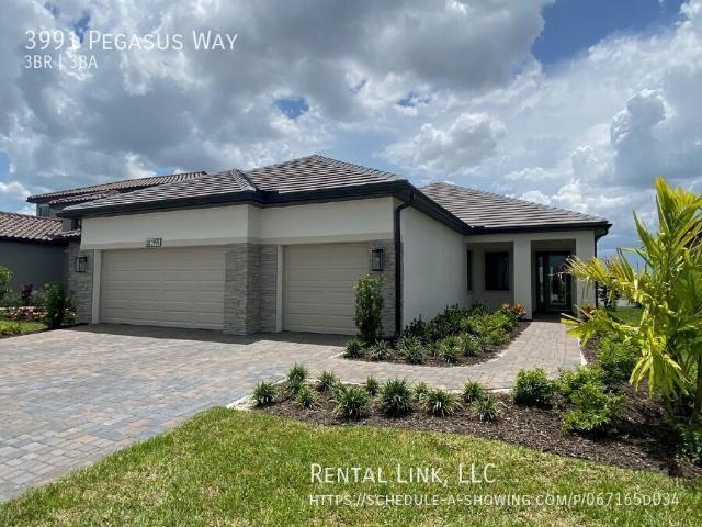 3 BR, 2.5 BA Apartment 3991 Pegasus Way, Naples, FL 34120