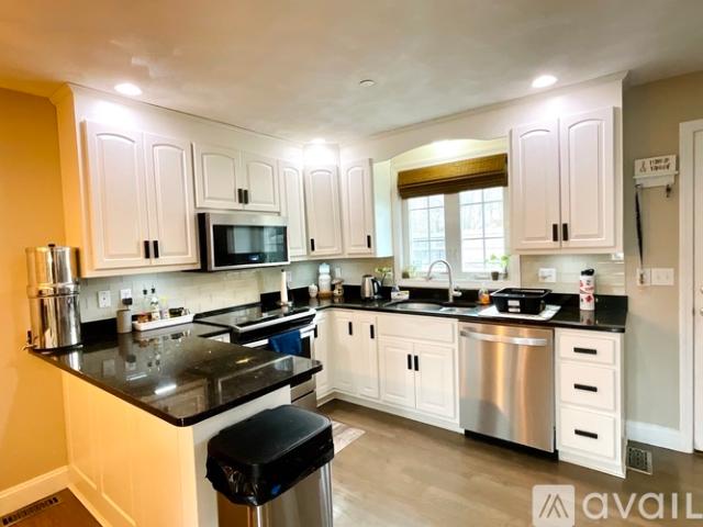 3 BR, 2.5 BA Apartment 39 Curve St, Unit Unit 2, Dedham, MA 02026