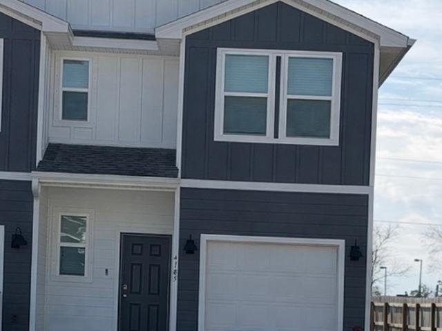 3 BR, 2.5 BA Apartment 4185 Pendragon Circle, Unit Alisha walker, Milton, FL 32583