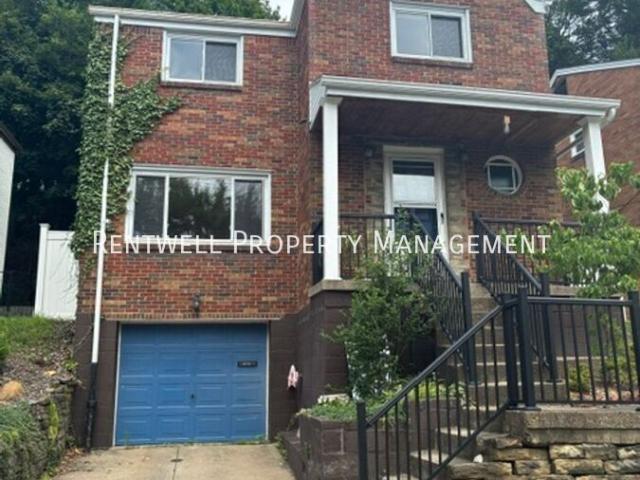 3 BR, 2.5 BA Apartment 4239 Upview Terrace, Pittsburgh, PA 15201