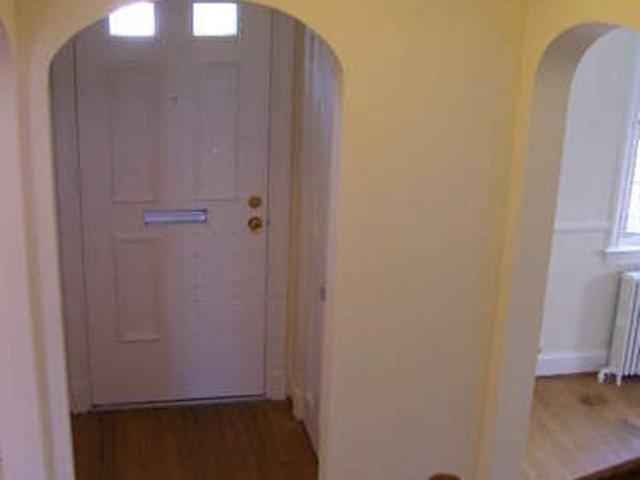 3 BR, 2.5 BA Apartment 435 N Monroe St, Arlington, VA 22201