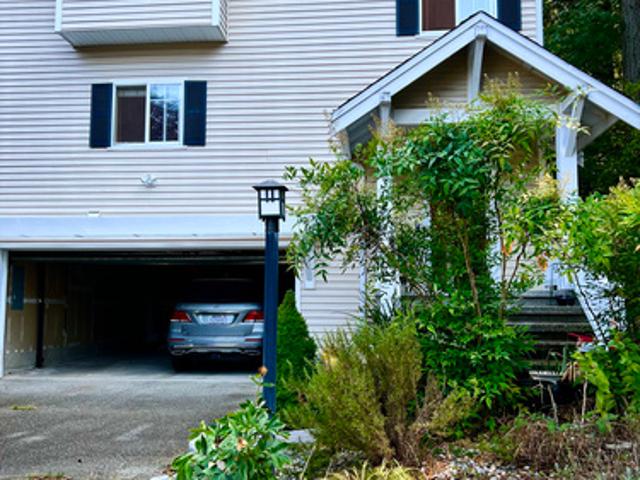 3 BR, 2.5 BA Apartment 4302 Lupine Court, Gig Harbor, WA 98335
