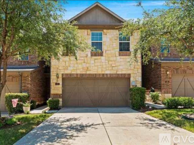 3 BR, 2.5 BA Apartment 430 Hamilton St, Lewisville, TX 75067