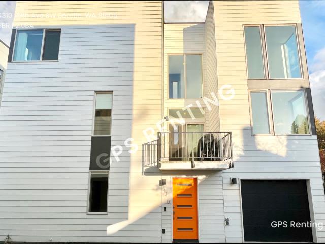 3 BR, 2.5 BA Apartment 4310 26th Ave SW, Seattle, WA 98106