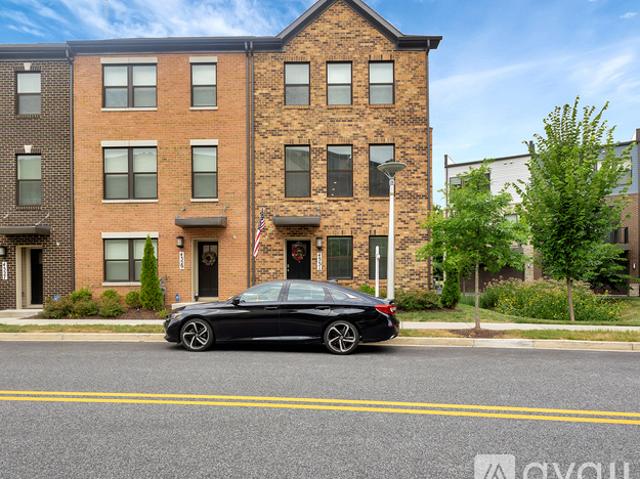 3 BR, 2.5 BA Apartment 4331 La Plata Avenue, Baltimore, MD 21211