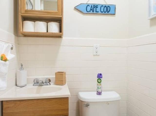3 BR, 2.5 BA Apartment 43 Bay State Rd, Unit B, Boston, MA 02215