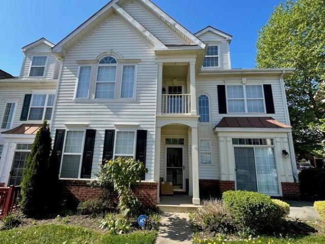 3 BR, 2.5 BA Apartment 44261 Shehawken Ter, Ashburn, VA 20147
