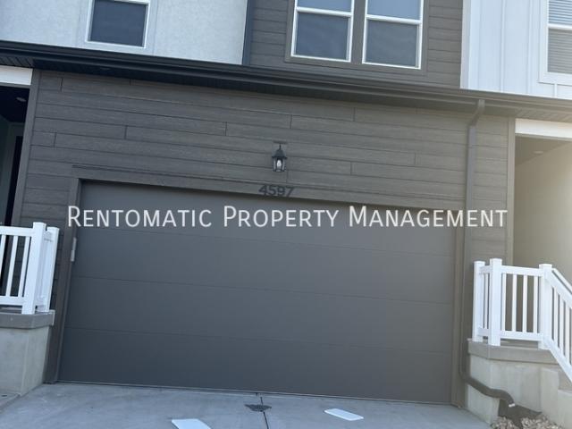 3 BR, 2.5 BA Apartment 4597 W Hemsworth Ln, Riverton, UT 84096