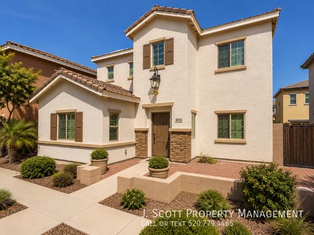 3 BR, 2.5 BA Apartment 4756 E Laurel Ave, Gilbert, AZ 85234