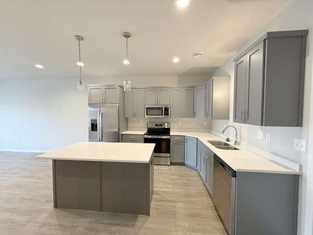 3 BR, 2.5 BA Apartment 4950 4997 36th Avenue South Unit 4981, Fargo, ND 58104