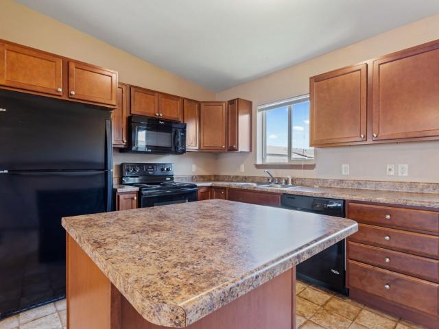 3 BR, 2.5 BA Apartment 4913 South Graystone Avenue Unit 5105 13, Sioux Falls, SD 57108