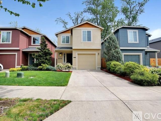 3 BR, 2.5 BA Apartment 506 S Corinne Drive, Newberg, OR 97132