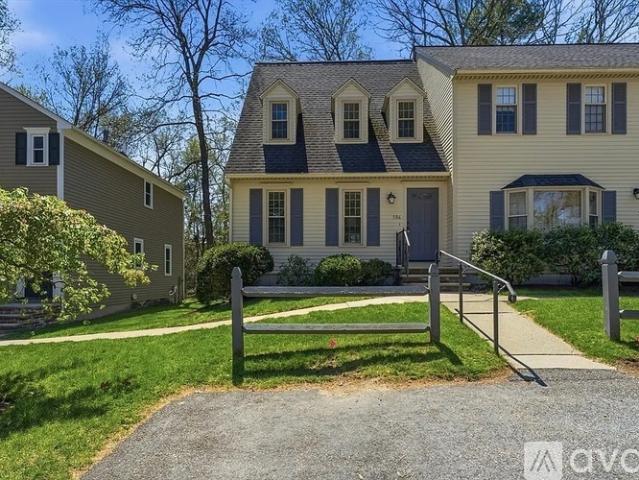 3 BR, 2.5 BA Apartment 506 Wellman Avenue, Unit 506, Chelmsford, MA 01863