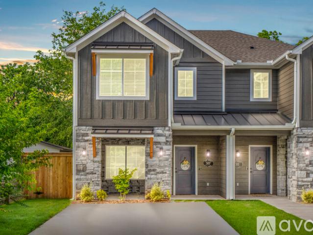 3 BR, 2.5 BA Apartment 507 W Fort Worth St, Unit 507, Broken Arrow, OK 74012