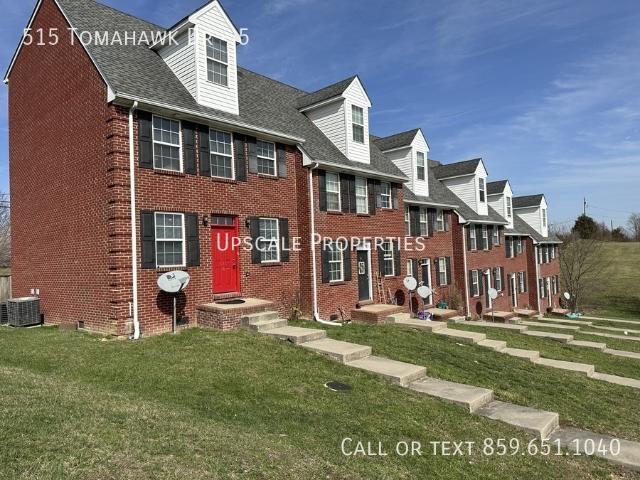 3 BR, 2.5 BA Apartment 515 Tomahawk Dr, Harrodsburg, KY 40330