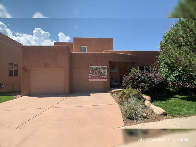 3 BR, 2.5 BA Apartment 516 Laclede Ave, Colorado Springs, CO 80905