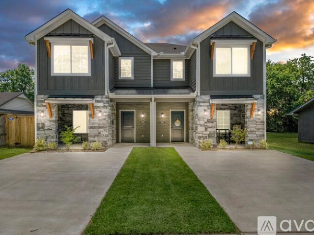 3 BR, 2.5 BA Apartment 511 W Fort Worth St, Unit 511, Broken Arrow, OK 74012