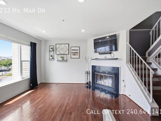 3 BR, 2.5 BA Apartment 5233 Hil Mar Dr, District Heights, MD 20747