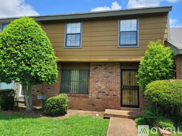 3 BR, 2.5 BA Apartment 5238 Johns River Road, Unit 87, Memphis, TN 38116