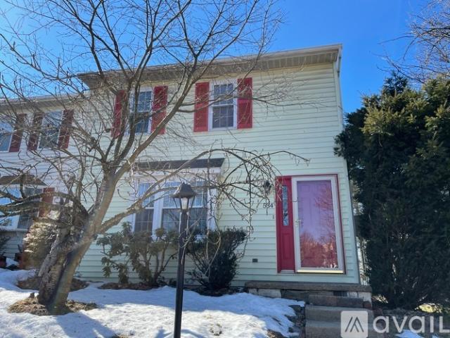 3 BR, 2.5 BA Apartment 534 Nicholas Avenue, Danville, PA 17821