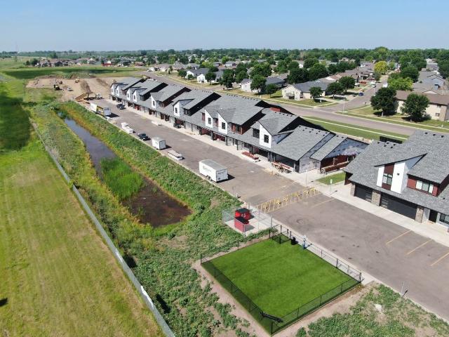 3 BR, 2.5 BA Apartment 5400 South Marion Road Unit 5500 621, Sioux Falls, SD 57106