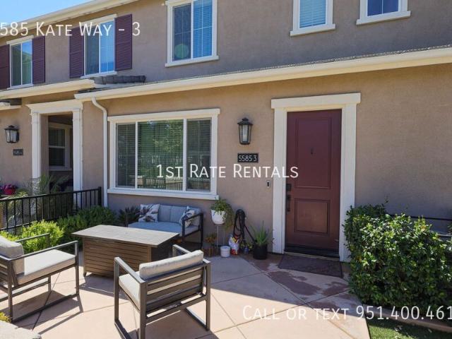 3 BR, 2.5 BA Apartment 5585 Kate Way, Fontana, CA 92336