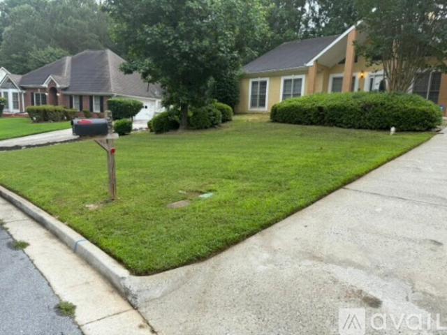 3 BR, 2.5 BA Apartment 55 Southern Golf Court, Fayetteville, GA 30215