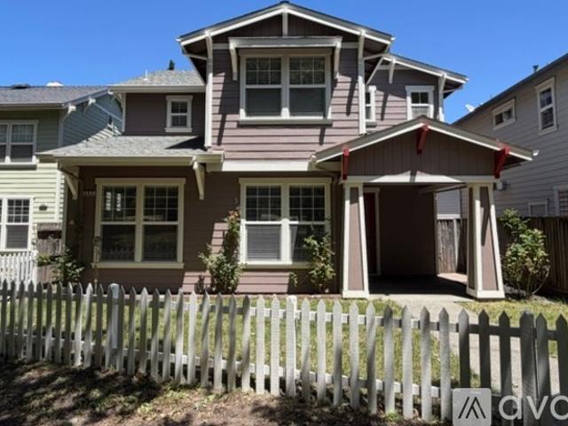 3 BR, 2.5 BA Apartment 567 Jorgensen St, Cotati, CA 94931