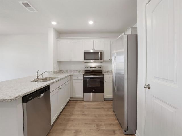 3 BR, 2.5 BA Apartment 56 Fox Hedge Lane Unit 11 028F, Byhalia, MS 38611