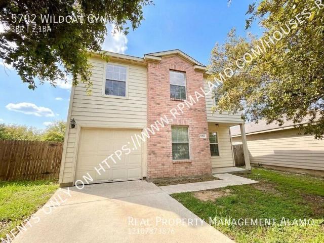 3 BR, 2.5 BA Apartment 5702 Wildcat Cyn, San Antonio, TX 78252