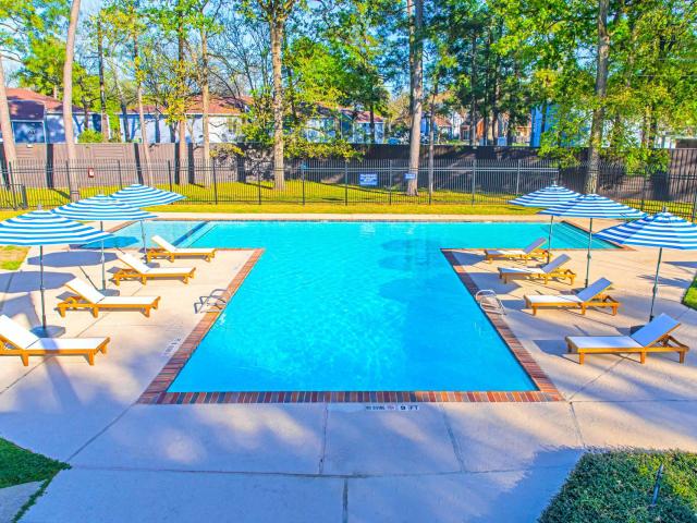 3 BR, 2.5 BA Apartment 601 Cypress Station Dr. Unit 207, Houston, TX 77090