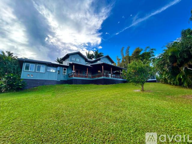 3 BR, 2.5 BA Apartment 60 South Holokai Road, Haiku Pauwela, HI 96708