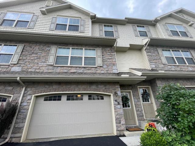 3 BR, 2.5 BA Apartment 615 Keswick Ct, Mechanicsburg, PA 17055