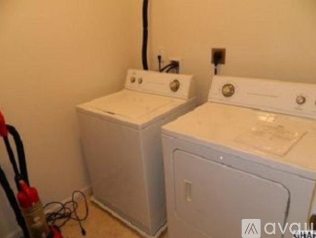 3 BR, 2.5 BA Apartment 6205 Addison Dr, Unit x, Mechanicsburg, PA 17050