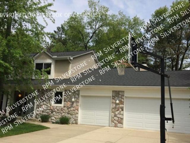 3 BR, 2.5 BA Apartment 6206 Pine Needle, Clarkston, MI 48346