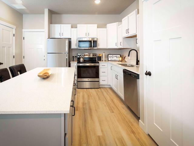 3 BR, 2.5 BA Apartment 62 South 1400 East Unit P191, Payson, UT 84651