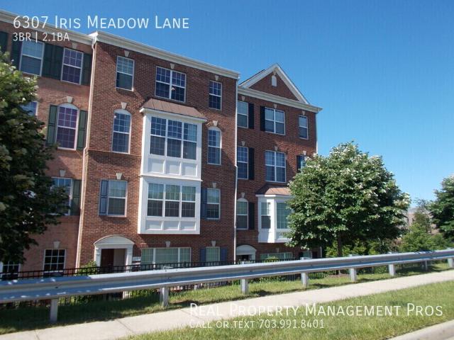 3 BR, 2.5 BA Apartment 6307 Iris Meadow Lane, Haymarket, VA 20169