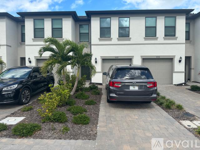 3 BR, 2.5 BA Apartment 6312 Silverstar Dr, Unit 6312, Sarasota, FL 34240