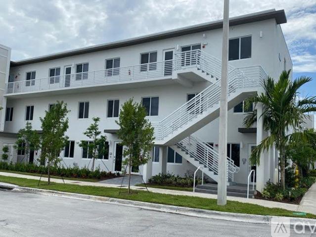 3 BR, 2.5 BA Apartment 6425 NW 103rd Pl, Unit 110, Doral, FL 33178