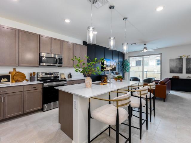 3 BR, 2.5 BA Apartment 651 N Ironwood Road Unit 003, Apache Junction, AZ 85120