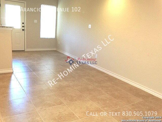 3 BR, 2.5 BA Apartment 6611 Arancione Avenue 102, San Antonio, TX 78233