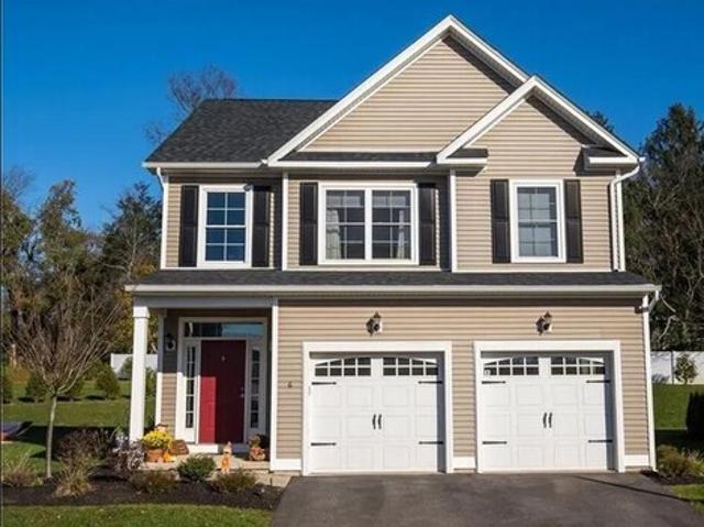 3 BR, 2.5 BA Apartment 6 Lexington Gardens, North Haven, CT 06473