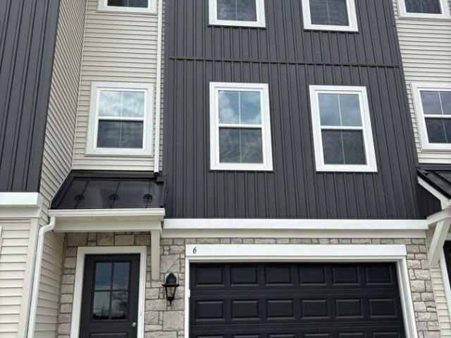3 BR, 2.5 BA Apartment 6 Meredith Way, Carlisle, PA 17013