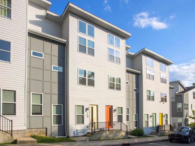 3 BR, 2.5 BA Apartment 708 Tral Street, Nashville, TN 37208
